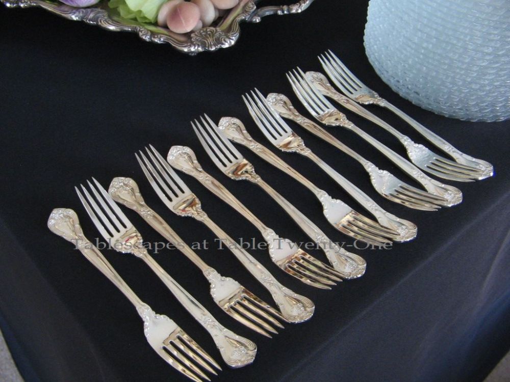 Kentucky Derby Buffet | Tablescapes at Table /Twenty-One