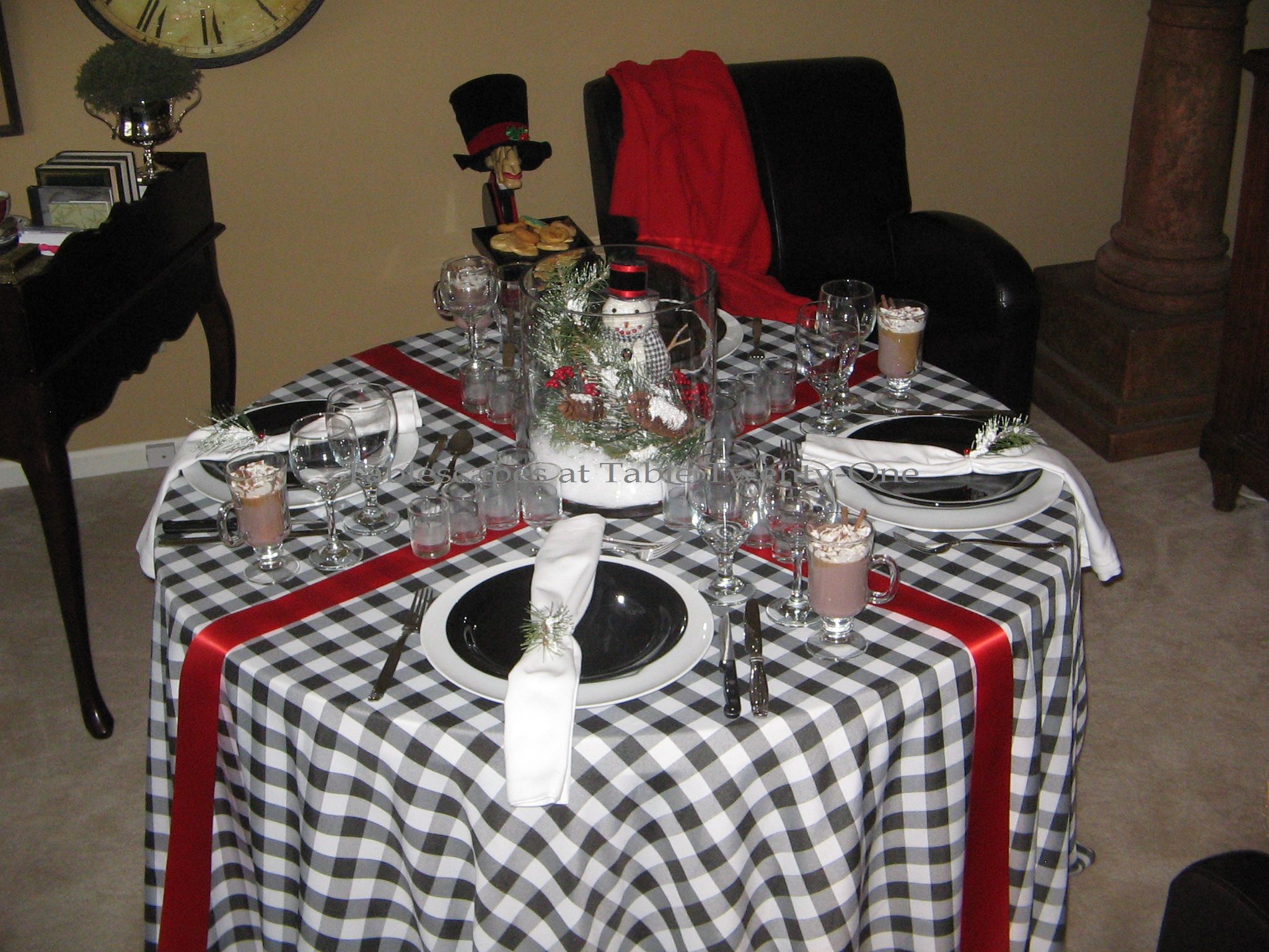 Checkered Christmas – A Snowman Theme | Tablescapes at Table /Twenty-One