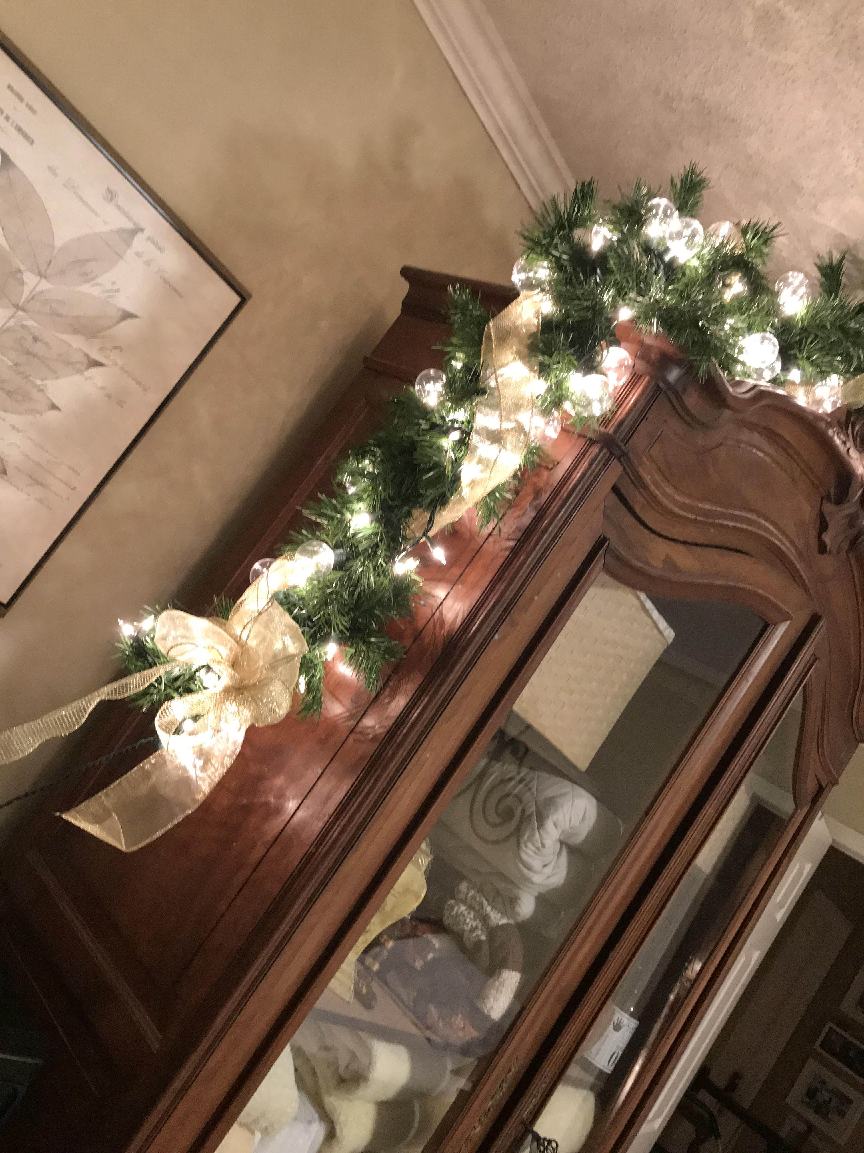 Christmas 2020 – Bedrooms and Dressing Room | Tablescapes at Table ...