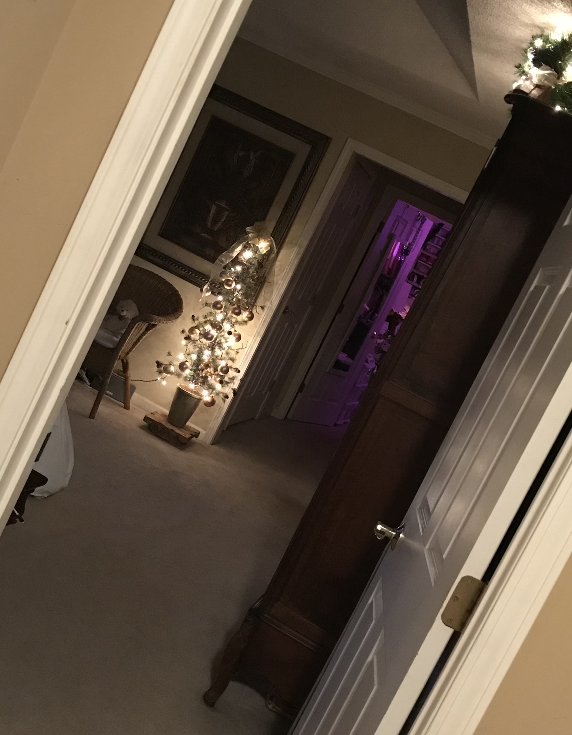 Christmas 2020 – Bedrooms and Dressing Room | Tablescapes at Table ...
