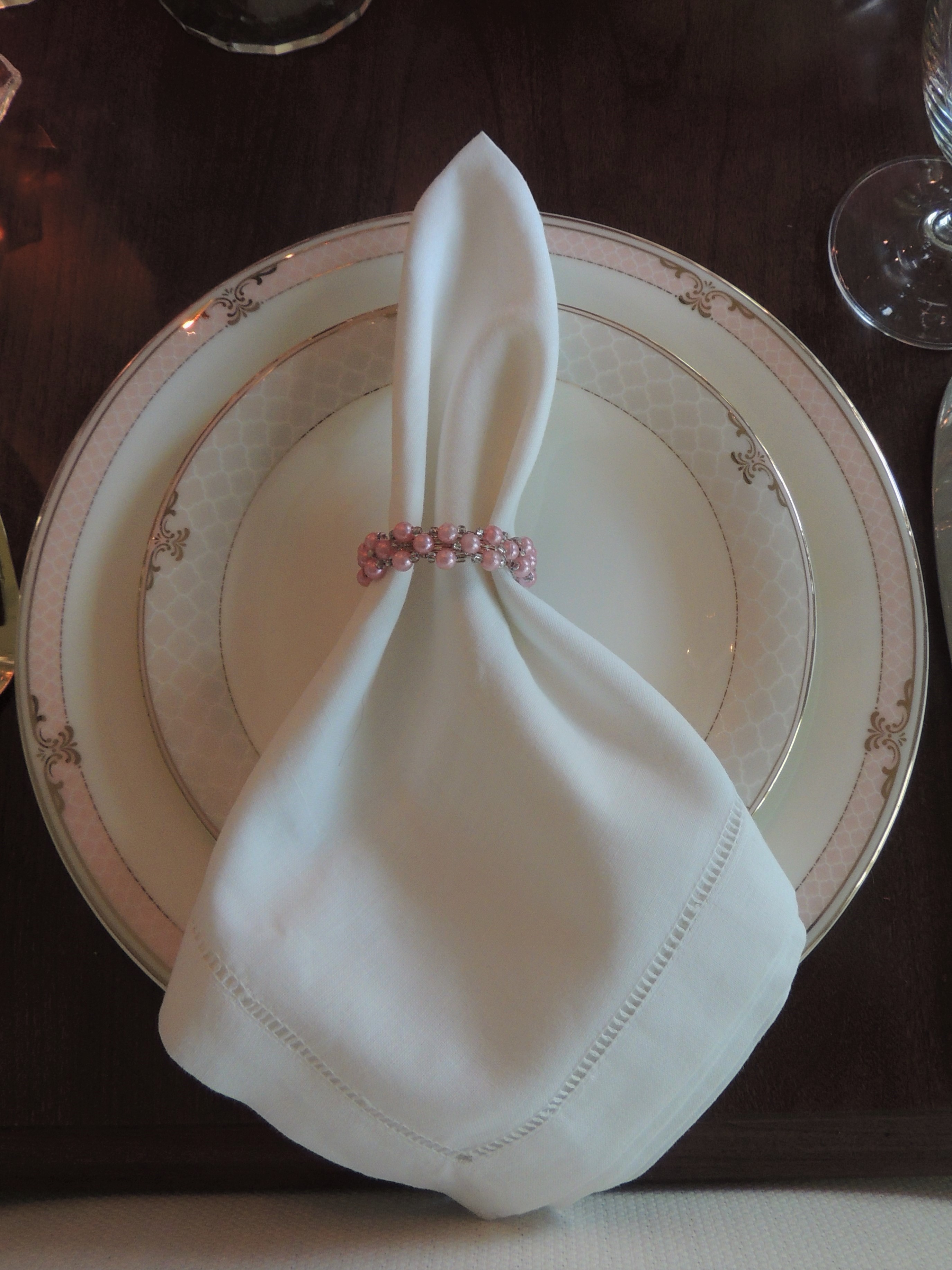 A White Sport Coat & A Pink Carnation | Tablescapes at Table /Twenty-One