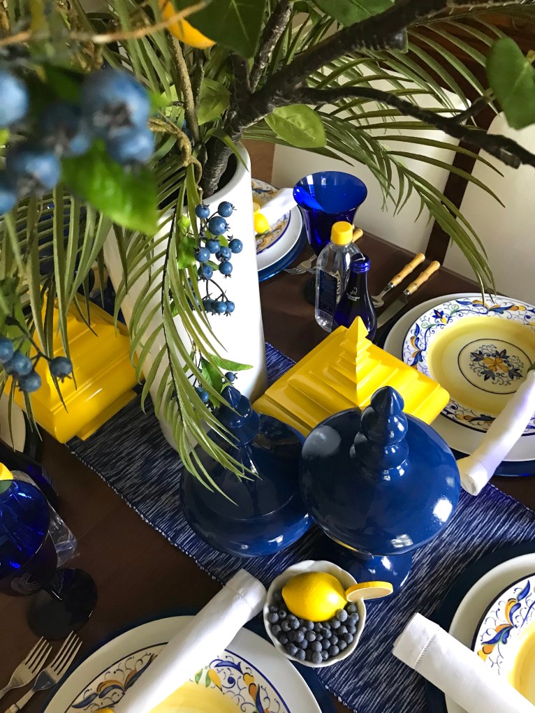 Blueberries & Lemons | Tablescapes at Table /Twenty-One