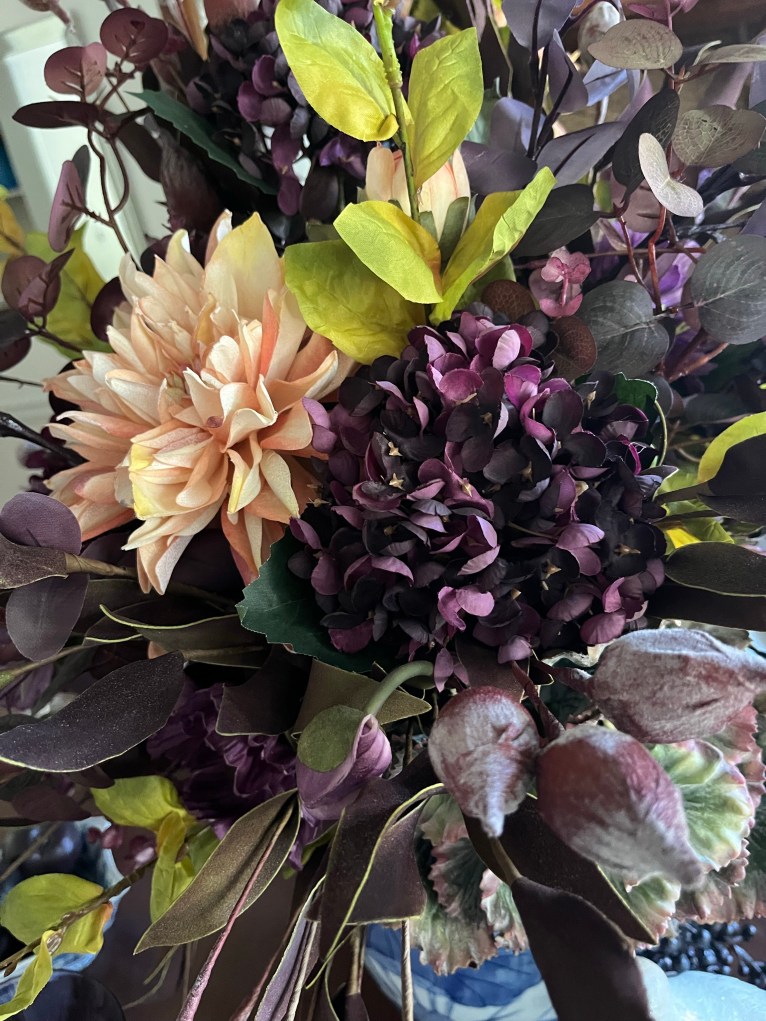 Plum Perfect for Early Fall | Tablescapes at Table /Twenty-One