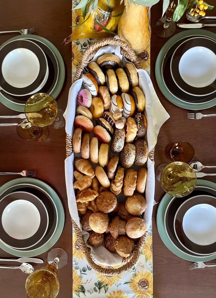 Sunflower Breakfast | Tablescapes at Table /Twenty-One